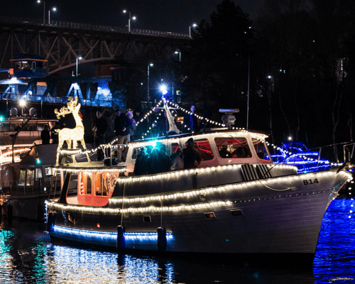 5 Reasons to Take a Boat Tour in Seattle During the Fall and Winter ...