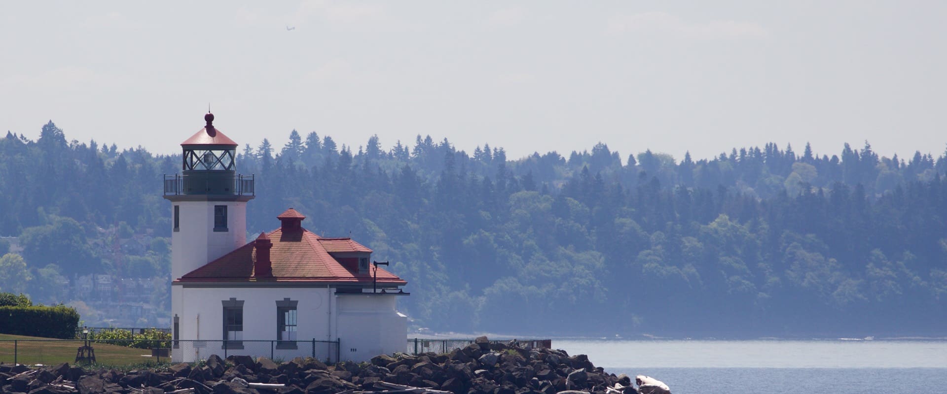 Alki Point Lighthouse - Argosy Cruises
