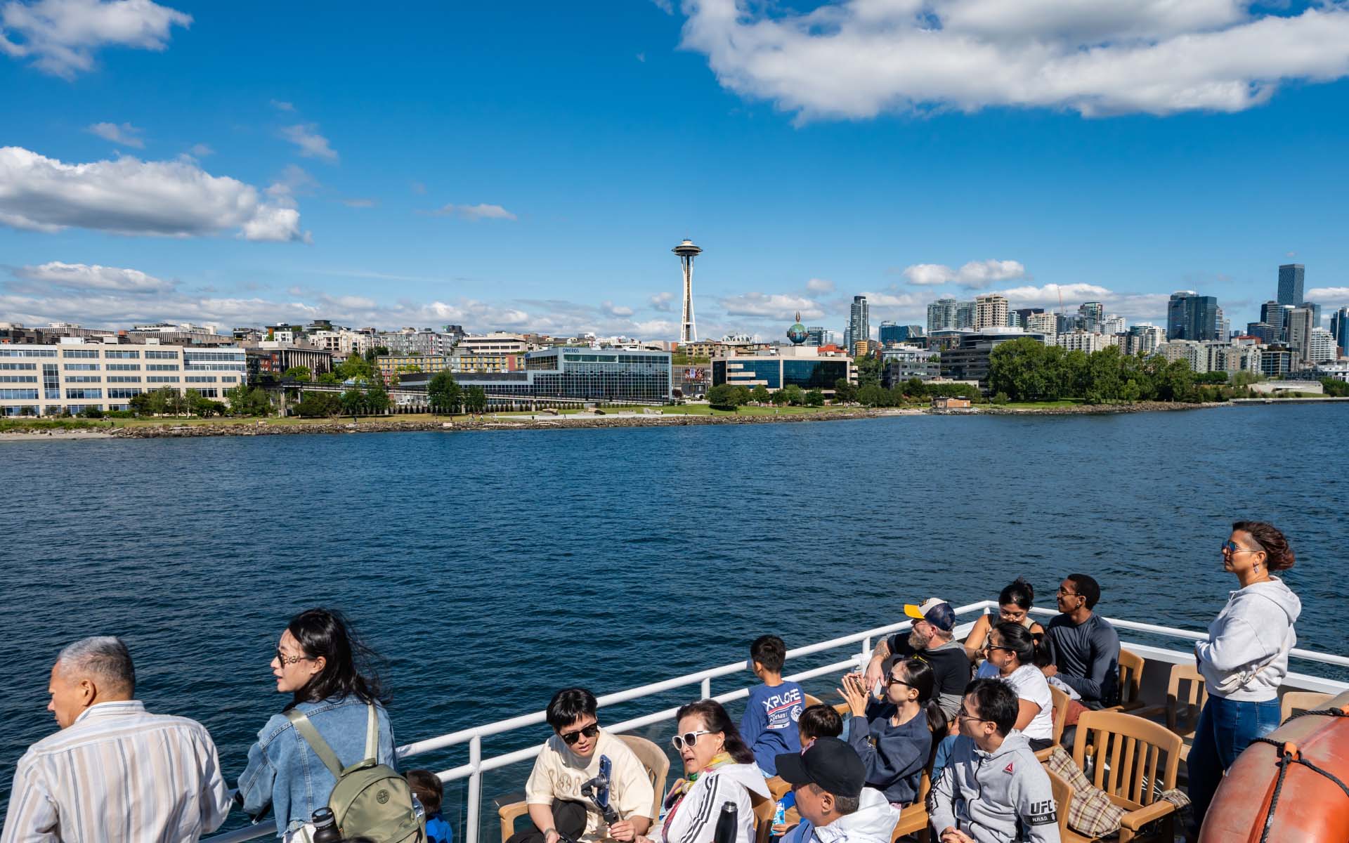 Seattle Harbor Cruise | Scenic Waterfront Tour with Argosy Cruises